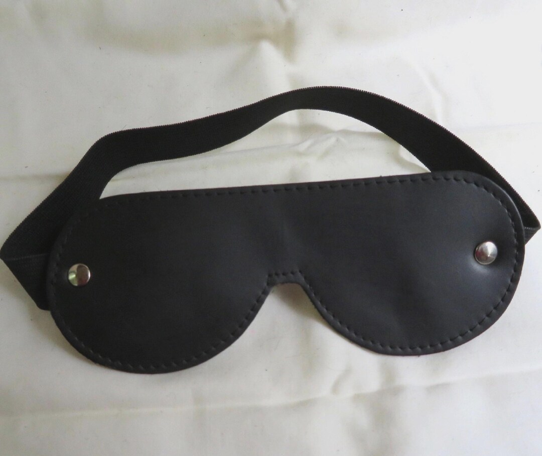 Handcrafted Leather Blindfold: Faux Fur Lined, Elastic Band - Etsy