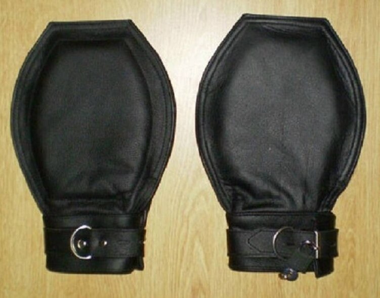 MATURE Bondage Mitts Locking Leather Mitts Bondage Wrist - Etsy