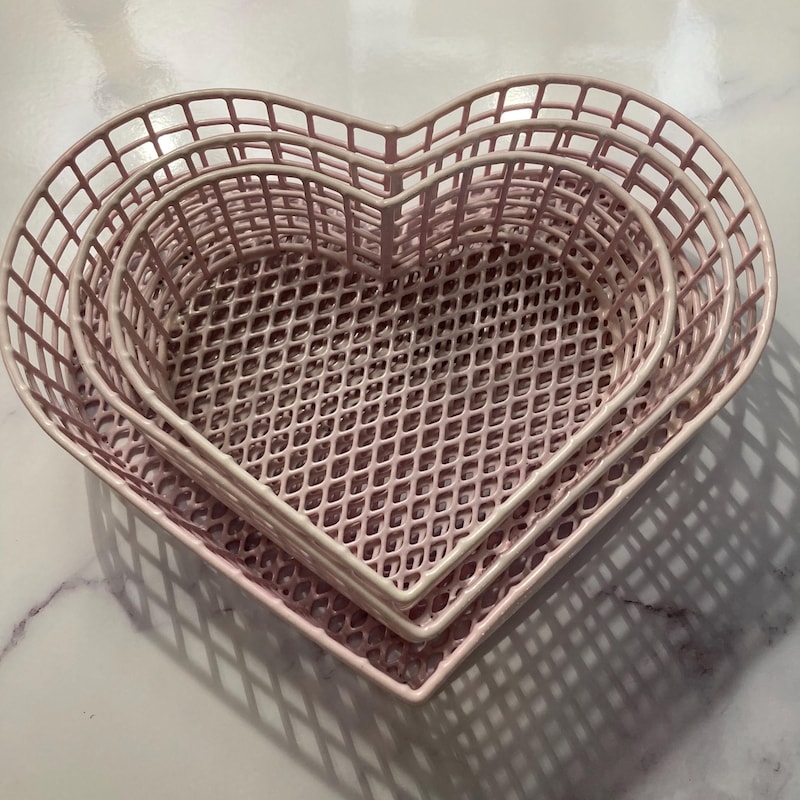 Wire Heart Basket - Etsy