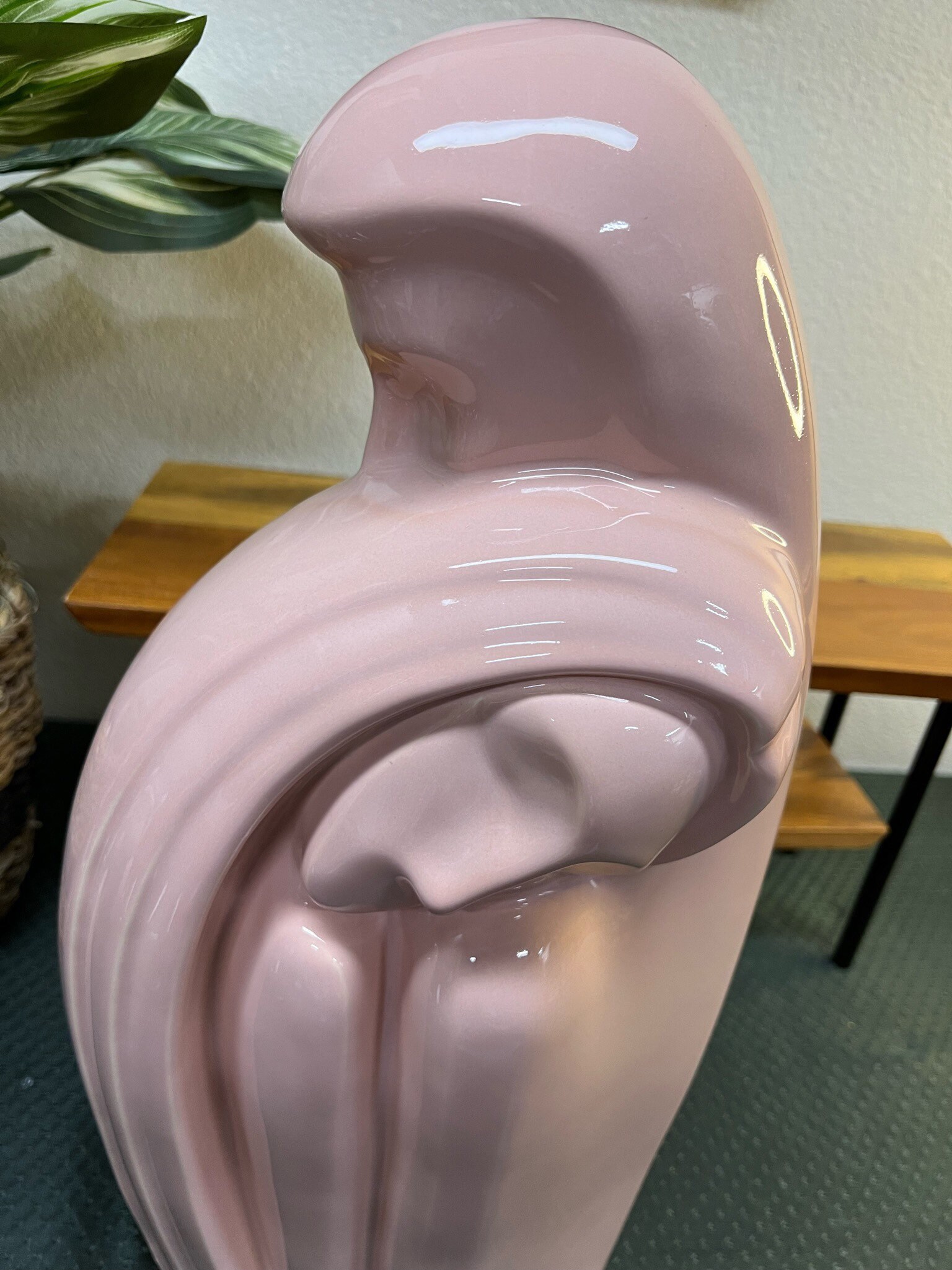 Haeger Pottery Lovers Embrace 6051 Statue Art Deco Large 18 Pink ...