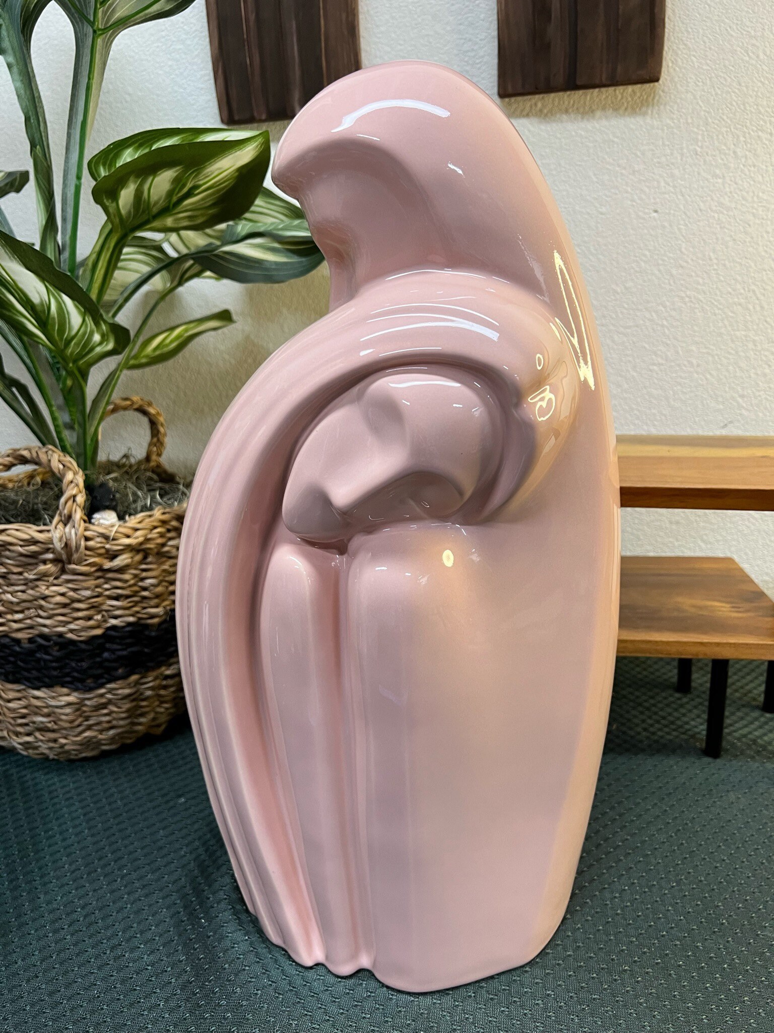 Haeger Pottery Lovers Embrace 6051 Statue Art Deco Large 18 Pink ...