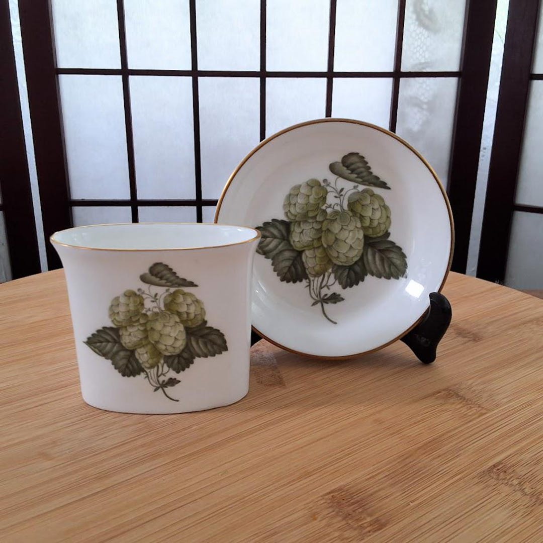 Vintage Royal Worcester England Porcelain Cigarette Holder and Round ...