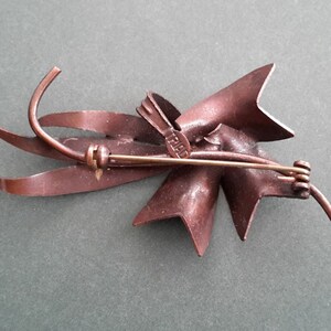Vintage ''triad'' Signed Copper Tone Leaves and Ribbons Brooch - Etsy