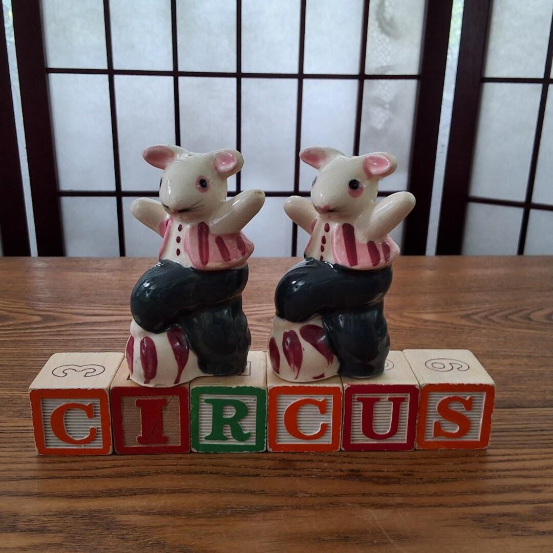 Vintage Japanese Ceramic White Anthropomorphic Mice Circus Performers ...