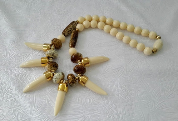Vintage Safari Style Plastic Ivory Claws Marble Brown… - Gem