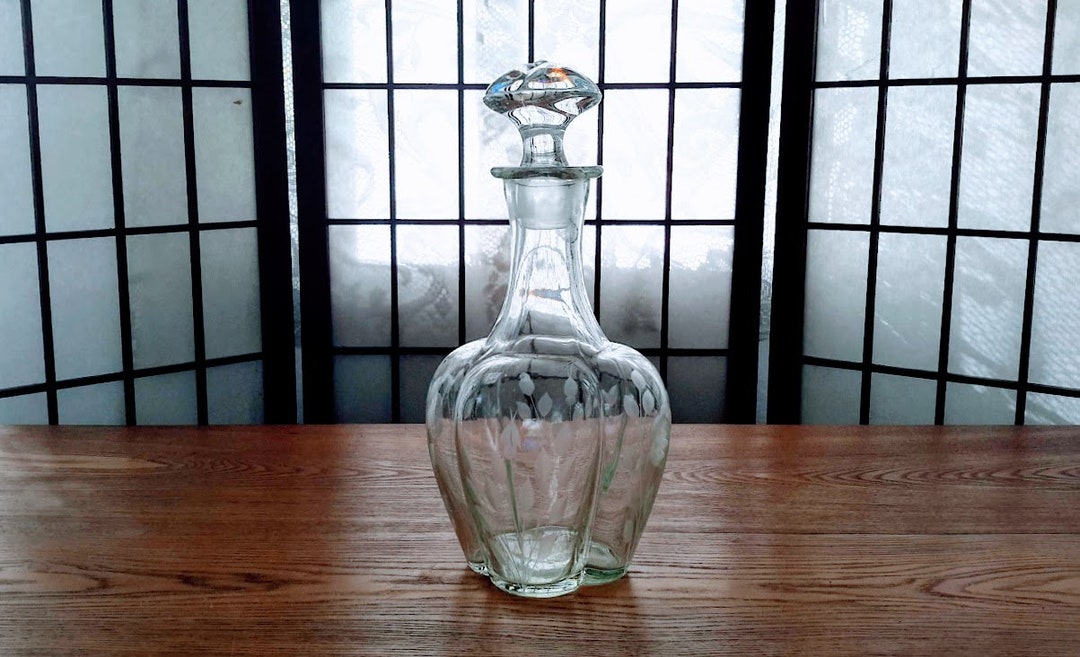 Vintage Roses Wheel Cut Engraved Clear Glass Four Lobes Decanter With ...