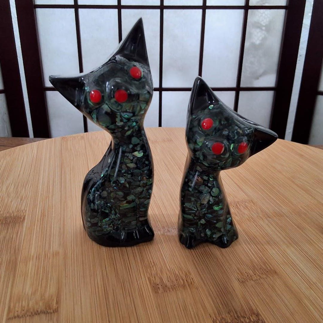Vintage Ariki New-zealand Pair of Genuine Paua Shell Cats Clear Resin ...