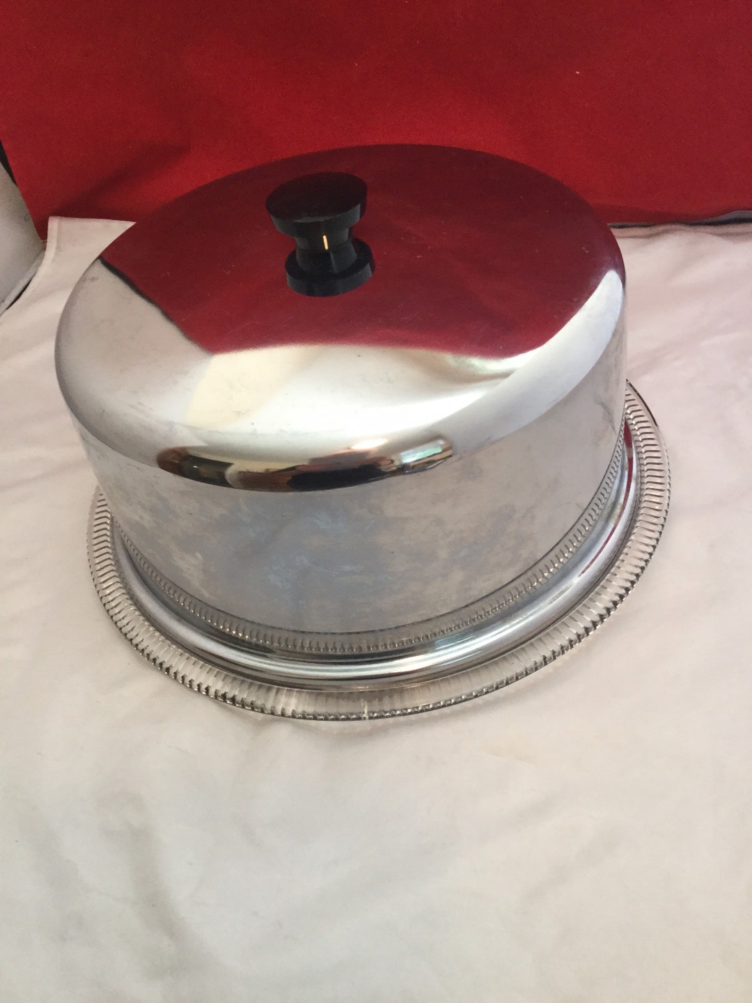 Vintage Cake Plate With Lid, 12 1/2" Glass Cake Plate With 3 Small Feet ...