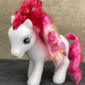 My Little Pony G3 Vintage Strawberry Surprise - Etsy
