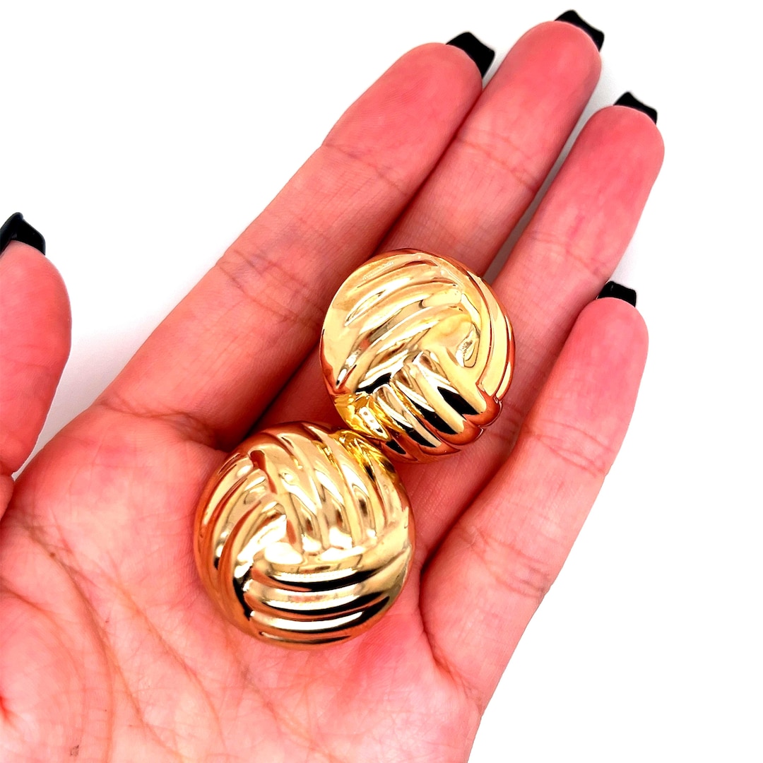 Vintage 14k Yellow Gold Large Gold Button Clip Back Earrings - Etsy