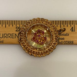 Vintage 14k Yellow Gold Ruby Heart Round Filigree Disc With Rope Edge ...