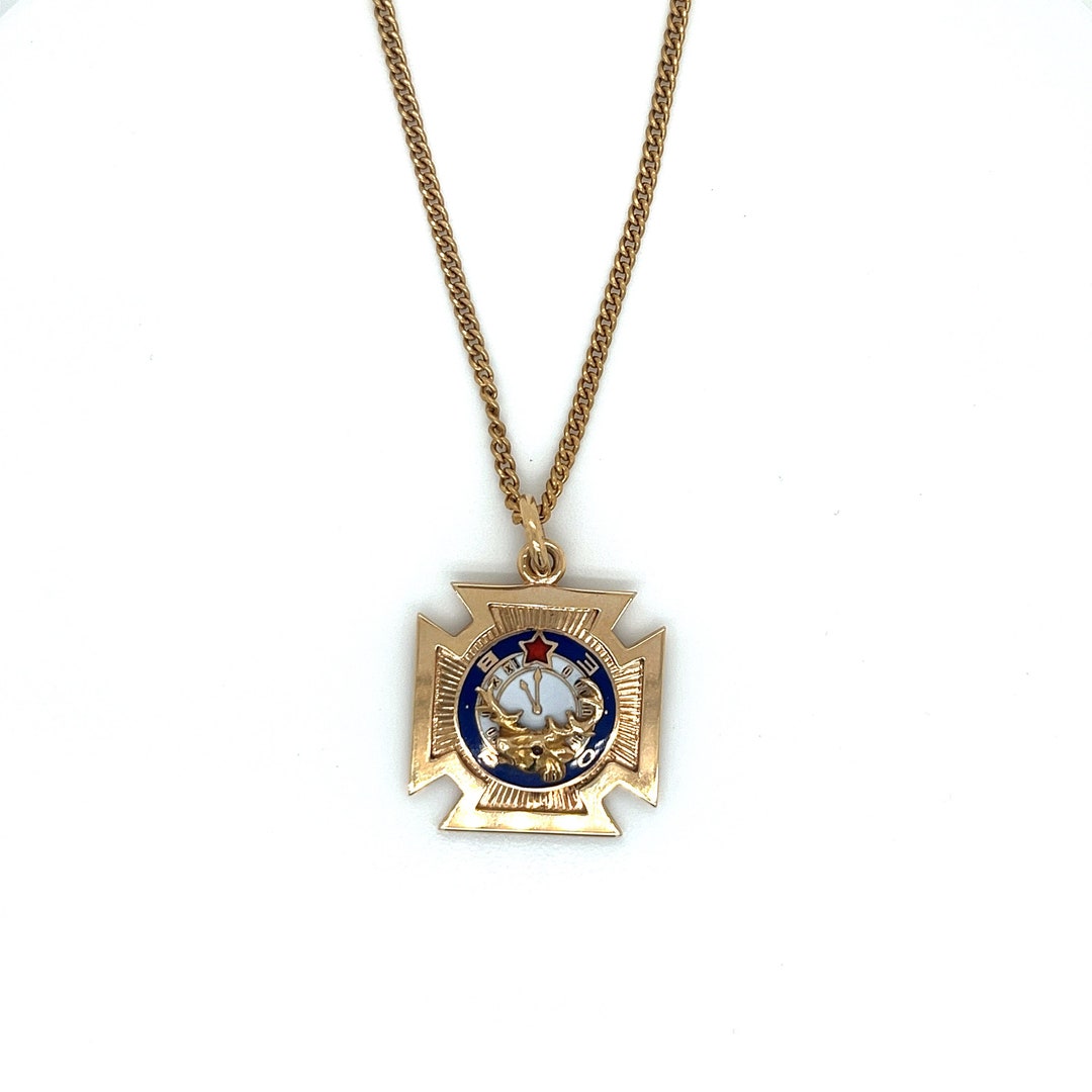 Vintage 9k Yellow Gold Elk Lodge BPOE Medal on a 14KY Chain - Etsy