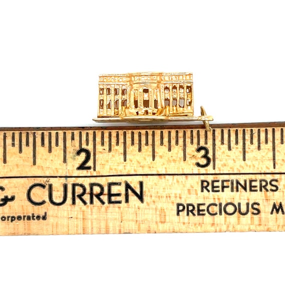 Vintage 14k yellow gold The White House charm - Gem