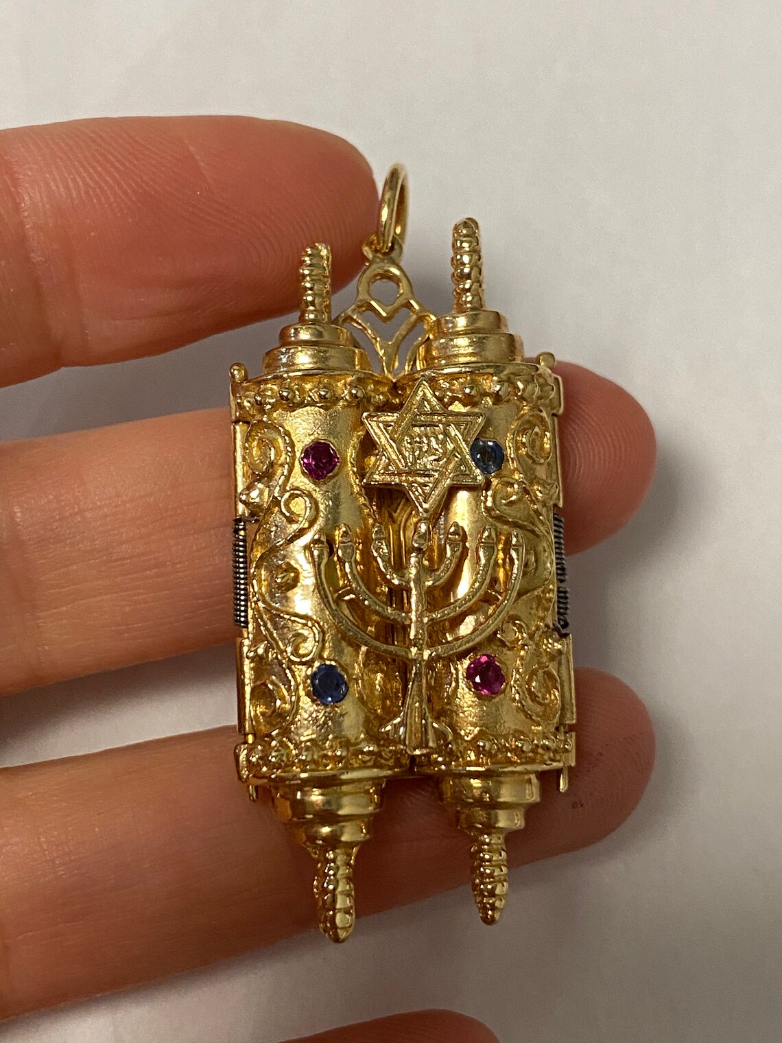Vintage 14k Yellow Gold Torah Scroll Charm - Etsy UK