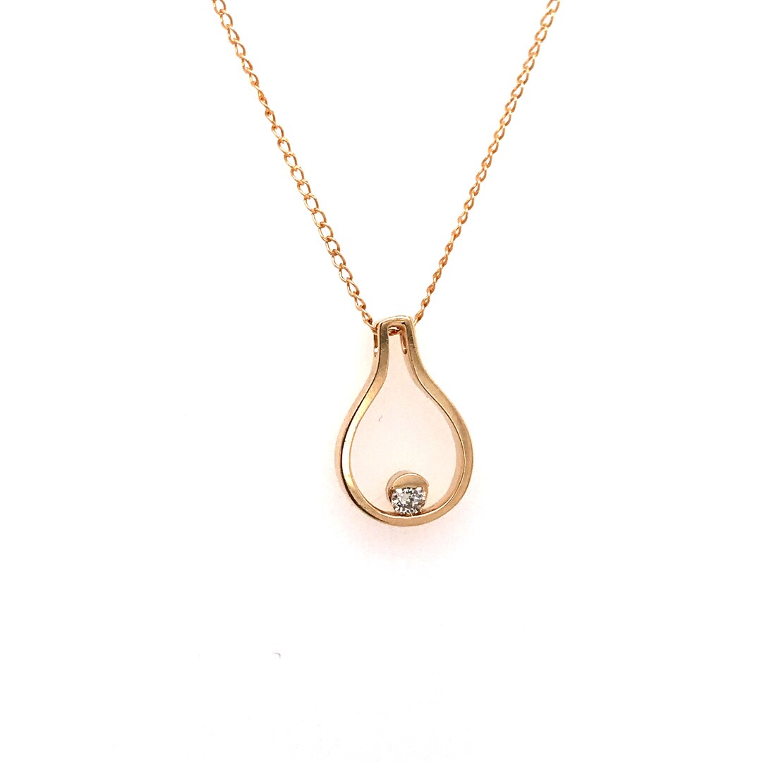 Vintage 1980's 14k Yellow Gold Teardrop Design Pendant With Diamond ...
