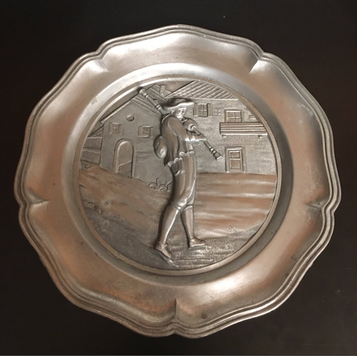 Vintage 95/100 Cast Iron 3D Plate Wall Decor - Etsy