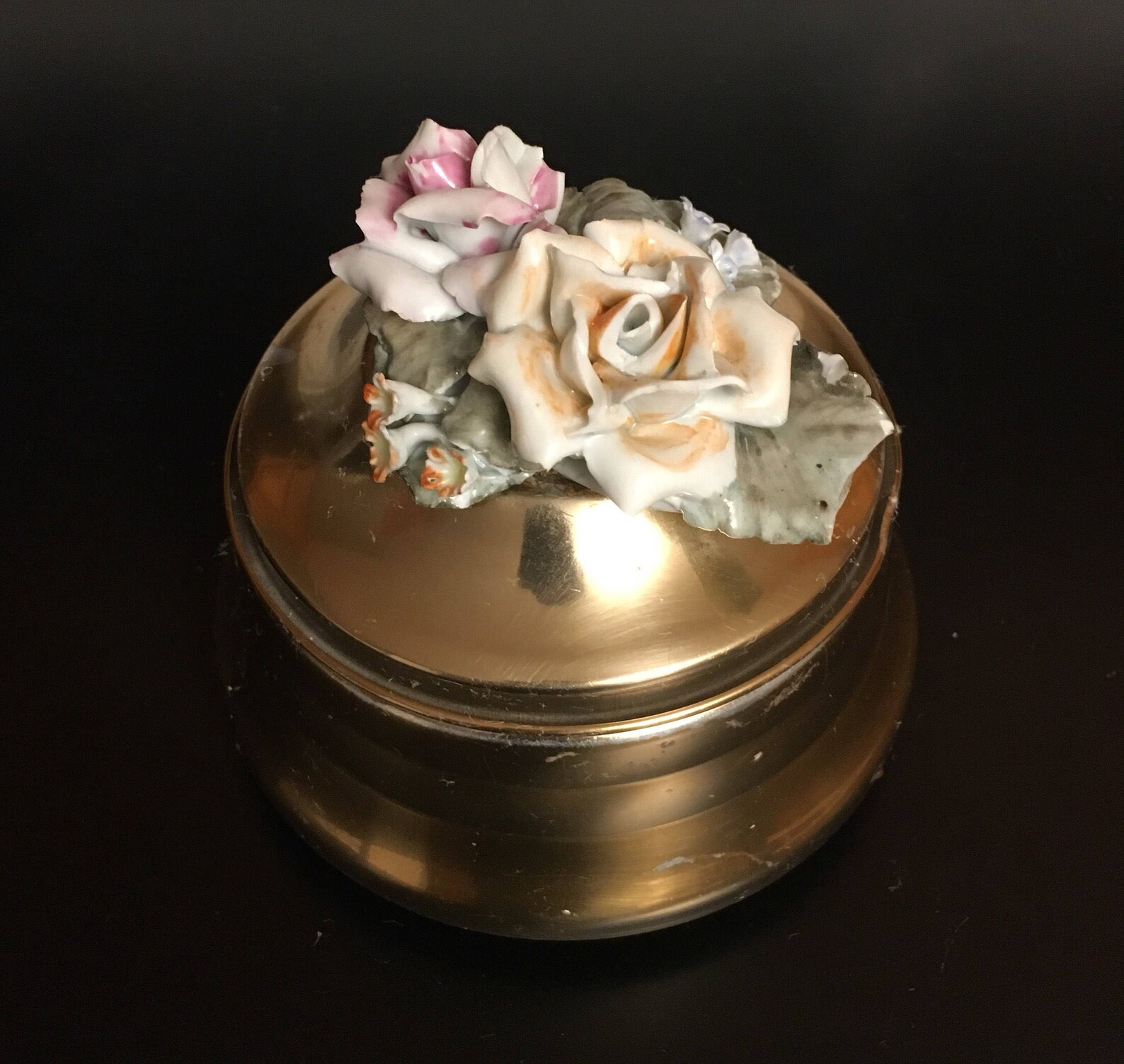 Antique D I Alpen Vanity Musical Powder Box ; Capodimonte; Vintage ...