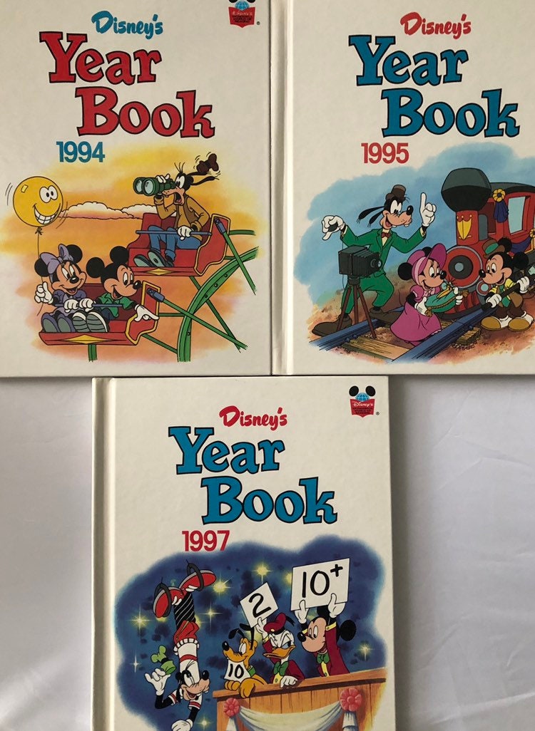 1990's Walt Disney's Wonderful World of Reading Yearbooks; Vintagewalt ...