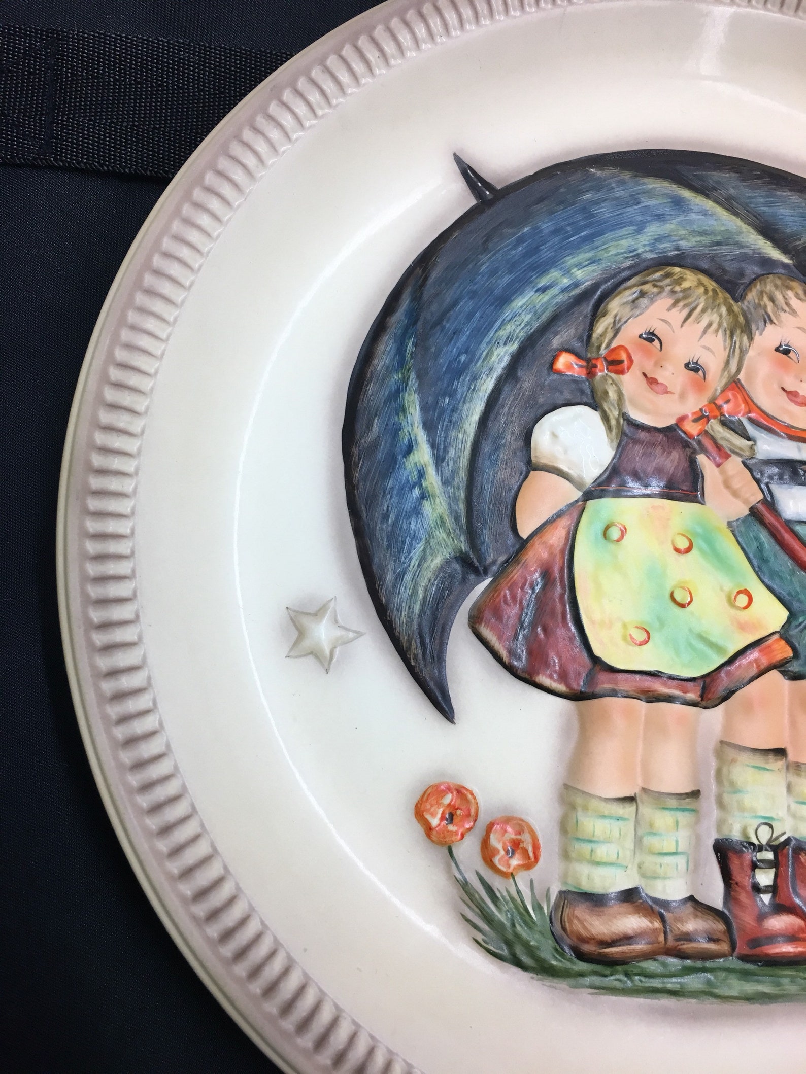 1975 W. Goebel First Edition M.J. Hummel Anniversary Plate “stormy ...