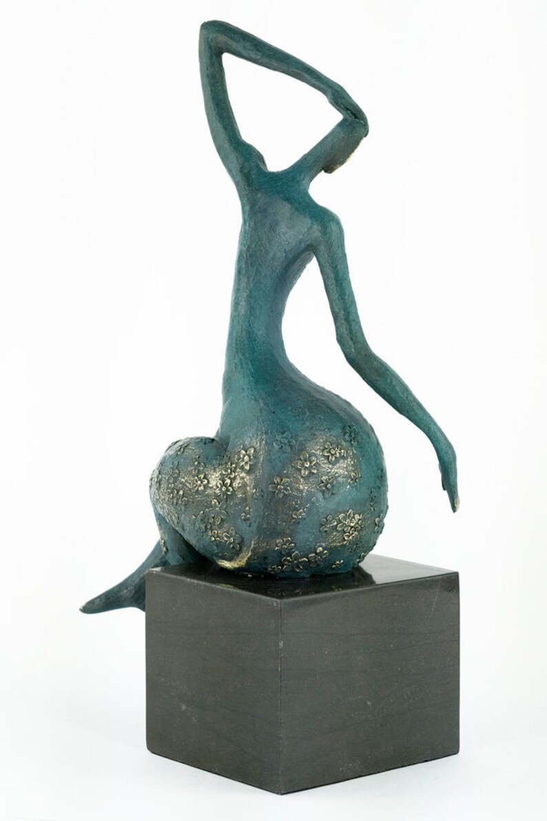 Large Bronze Female Sculpture Abstract Female Statue - Etsy