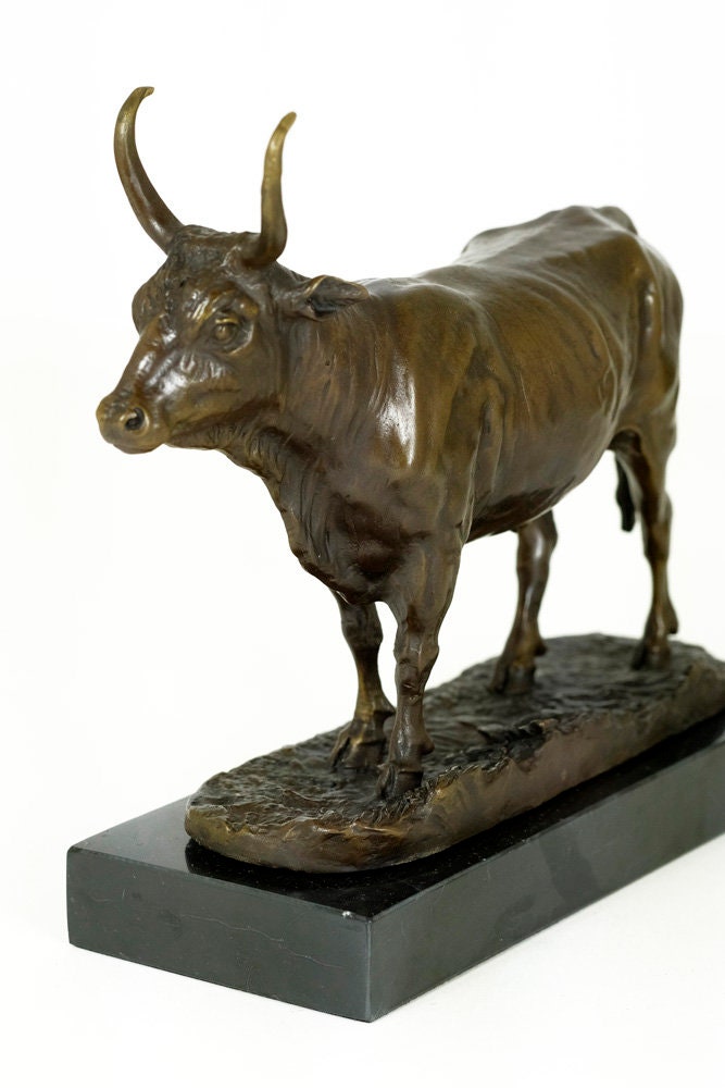 Bronze Sculpture of a Standing Bull With Big Horns Home Deco | Etsy