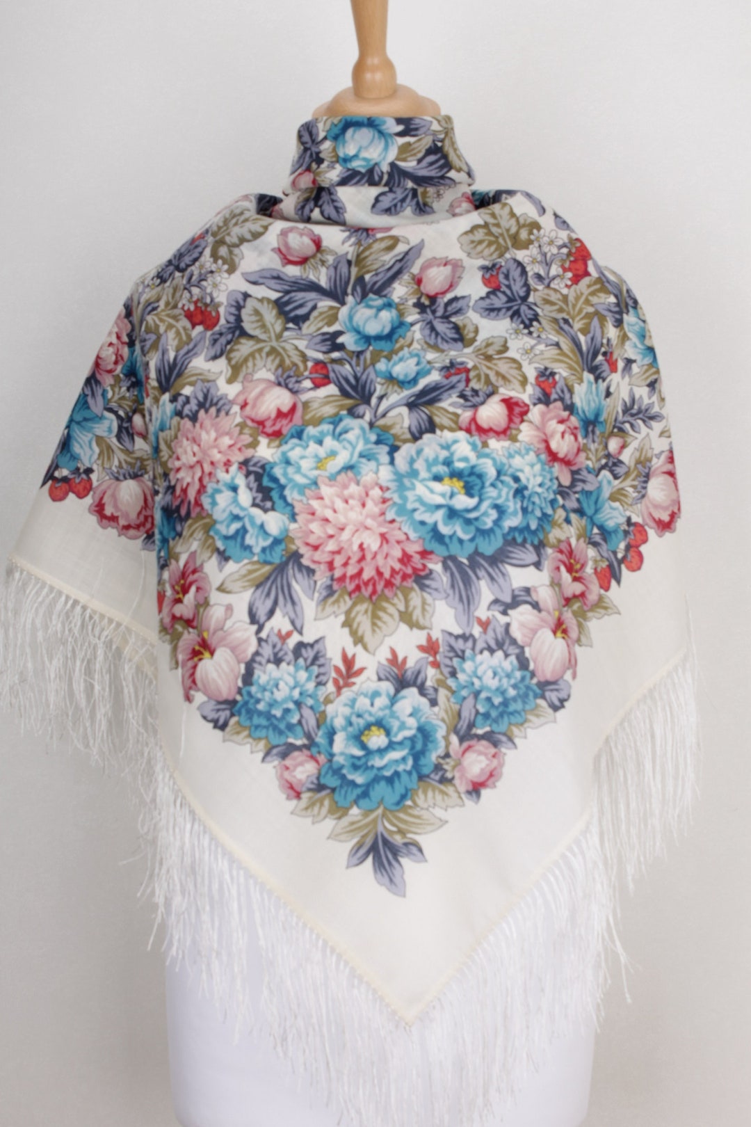 NEW WITH TAGS! Authentic Original Pavlovo Posad Shawl 100% Wool Scarf ...