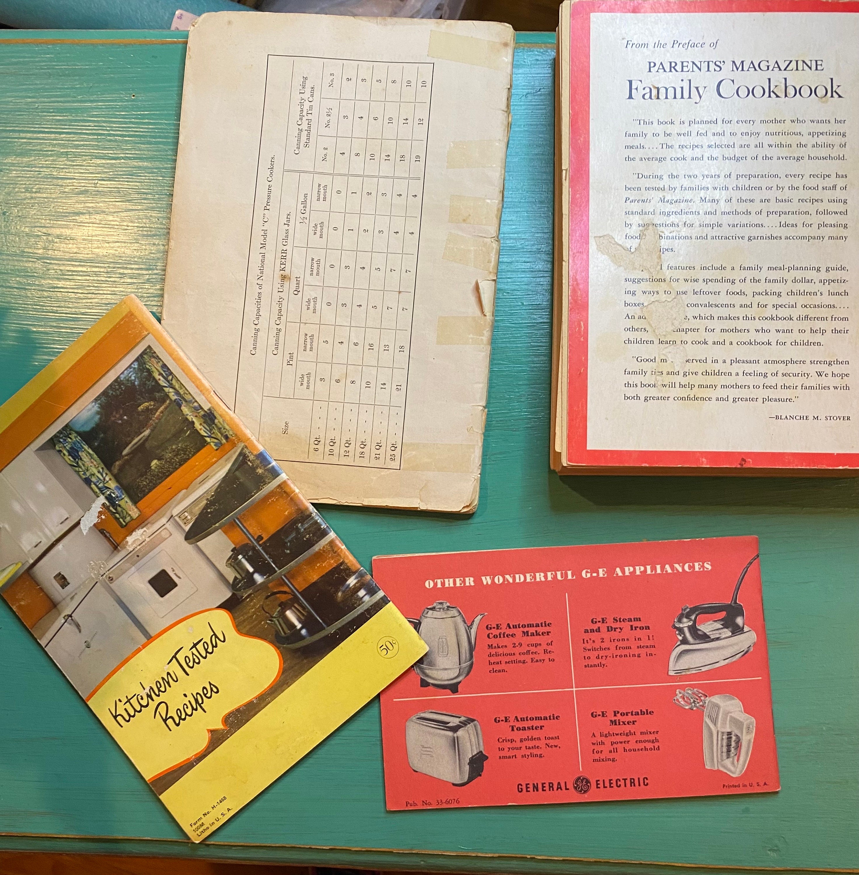 Lot of Vintage Kitchen Handbooks Recipes / National Pressure Cooker ...