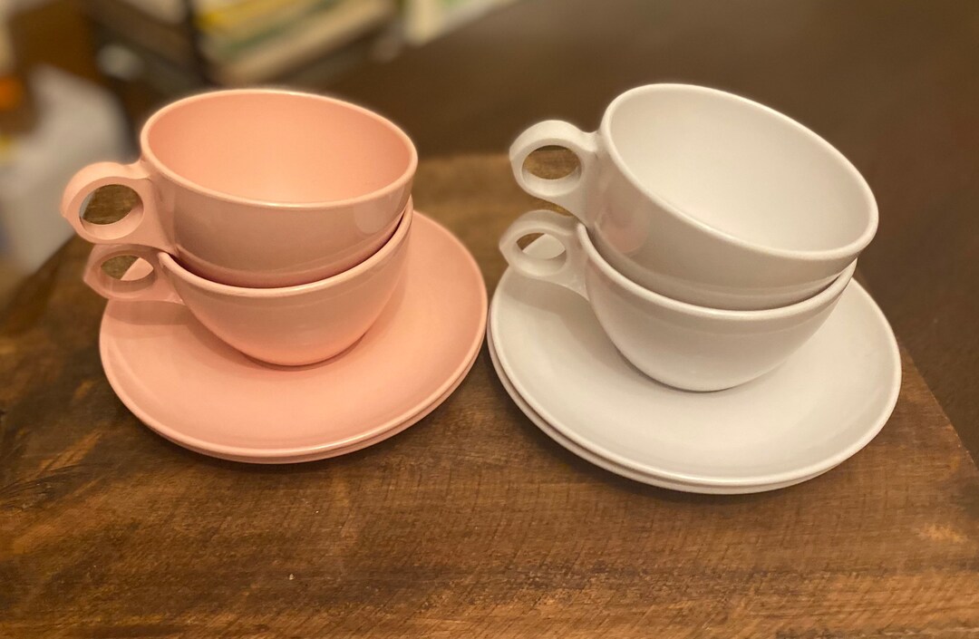 Vintage Set of 4 Melmac Cups and Saucers / Windsor Melmac / Pink and ...