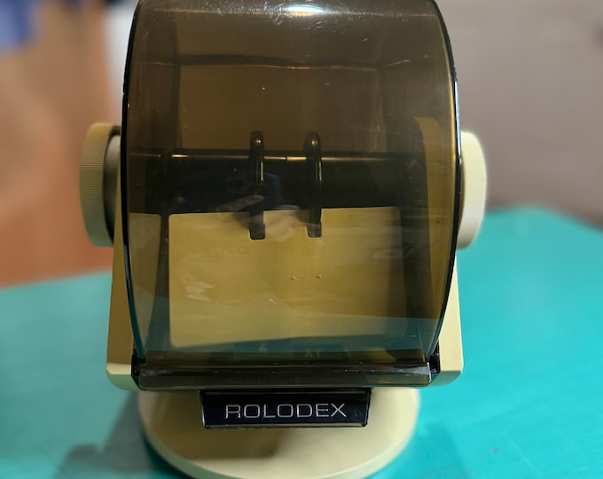 Rolodex Spinner 1970s / Vintage Large Spinning Rolodex With Cards ...