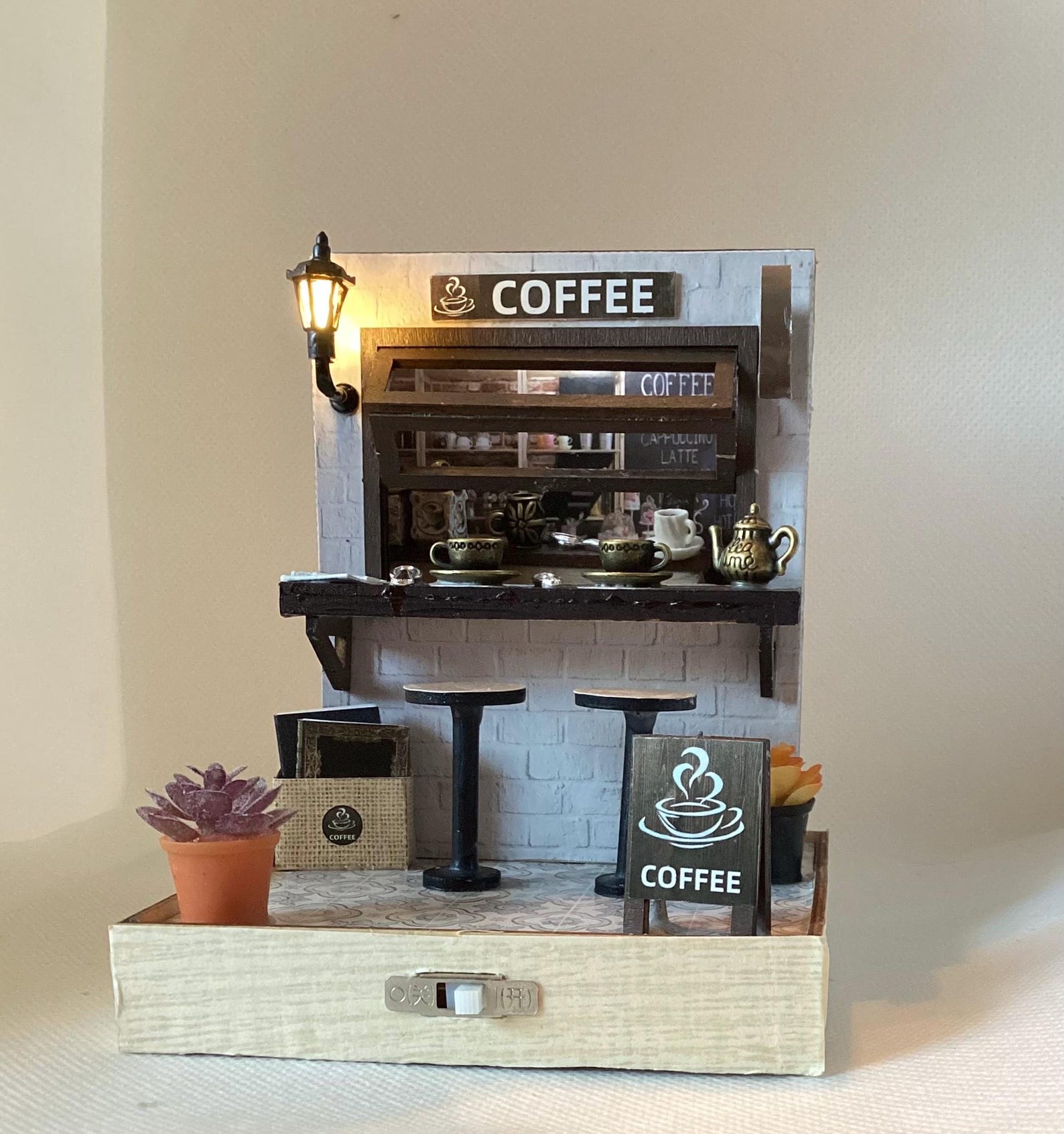 Miniature Coffee Shop Completed Diorama Dollhouse Room Lighted - Etsy