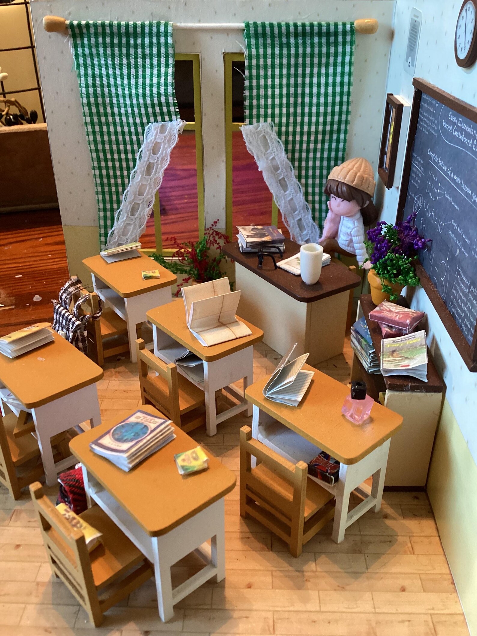 Miniature School House Classroom Completed - Etsy