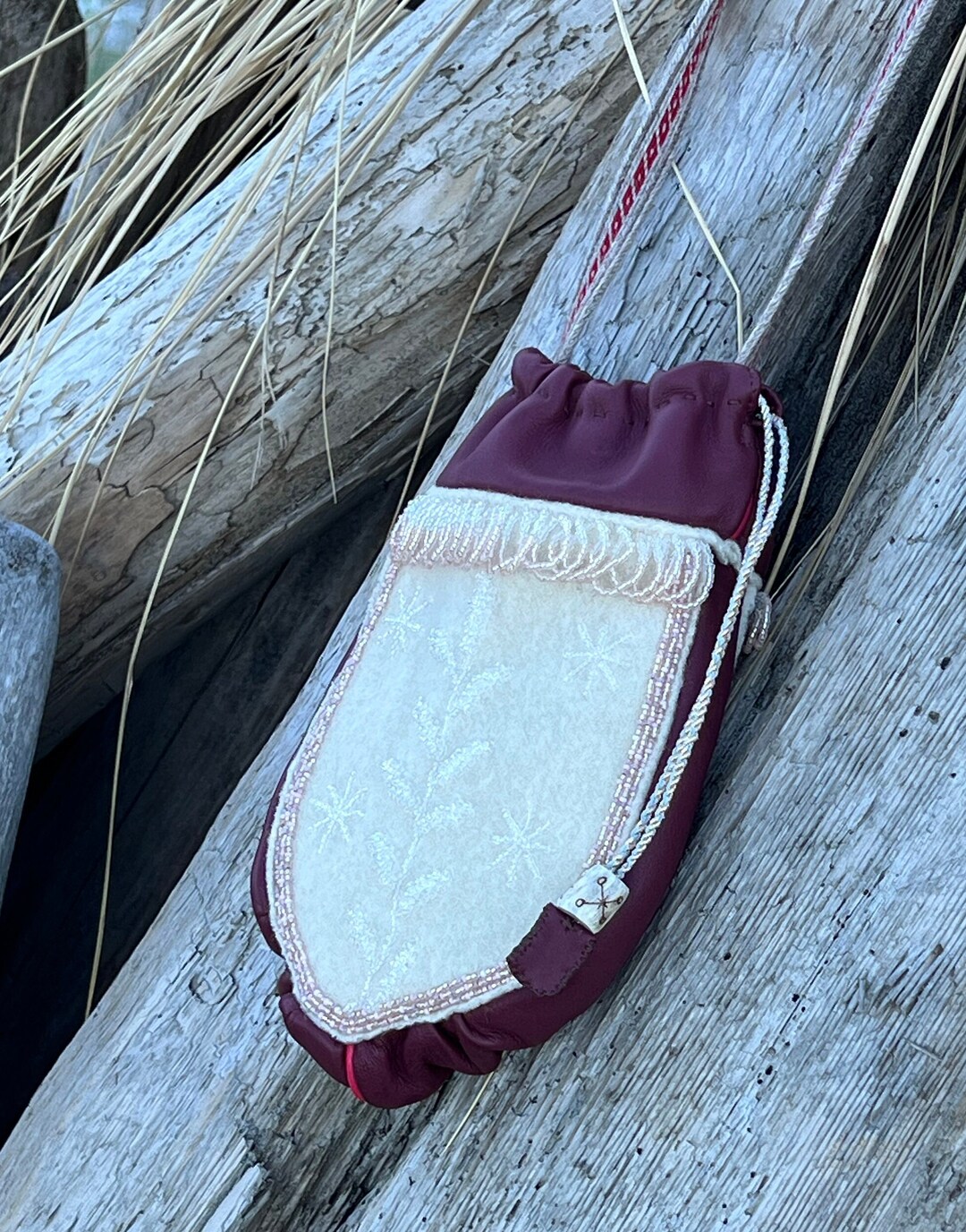 MUOHTA // Sami Inspired Reindeer Leather Bag / Beaded Purse / Nordic ...