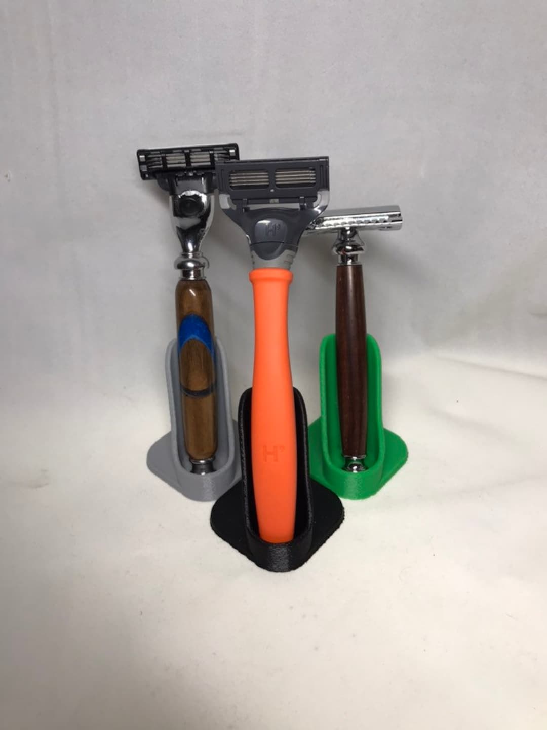 Universal Razor Stand That Work Great With Harry's Razor, Mach 3 or ...