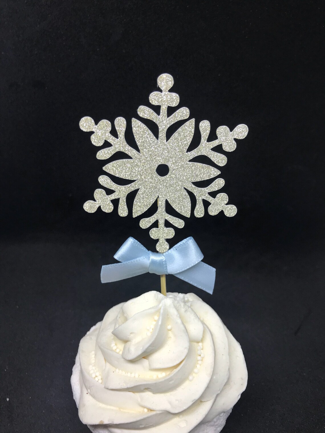 Snowflake cupcake toppers snowflake party snowflake topper | Etsy