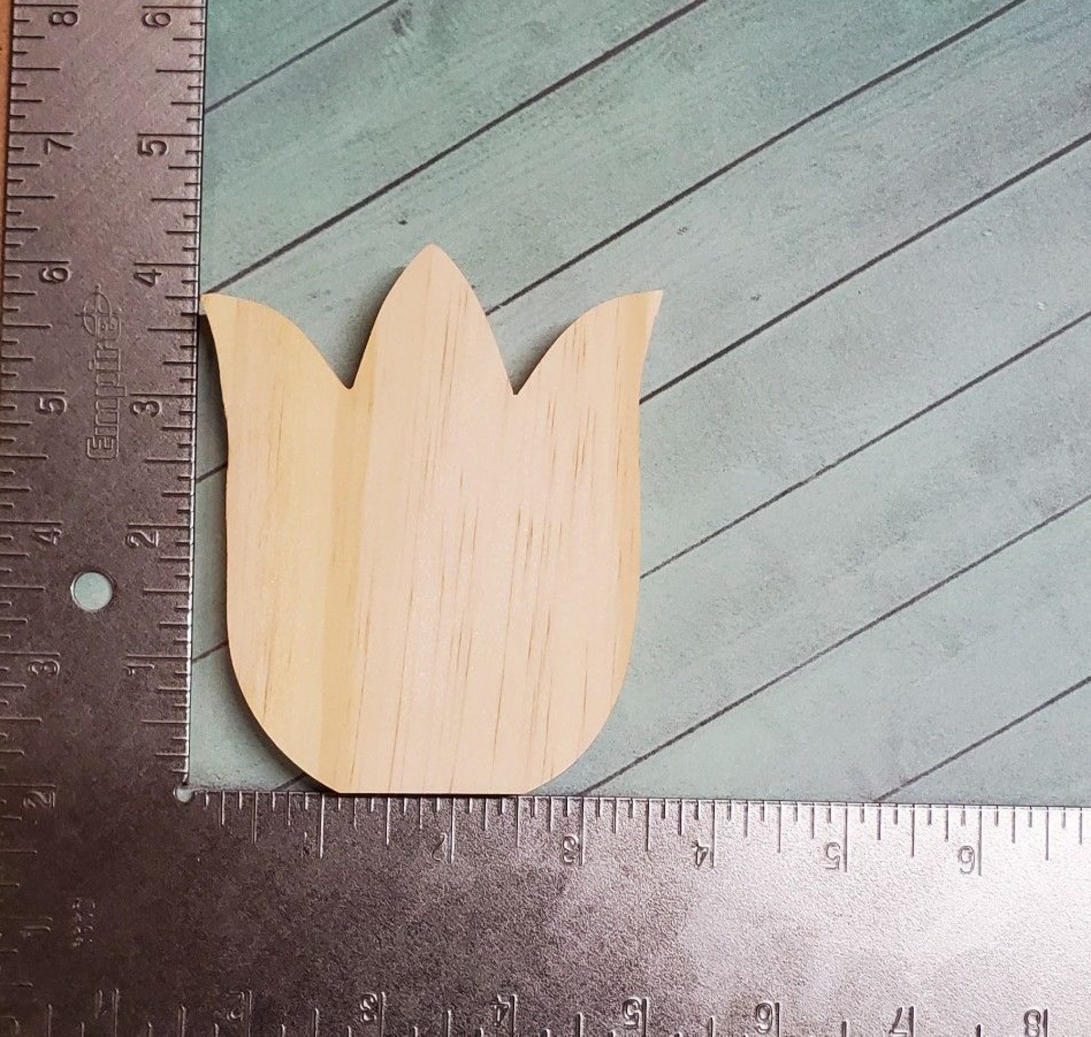 Set of 3 Unfinished Wood Tulips Made From Reclaimed Lumber / 4" X 3.5 ...