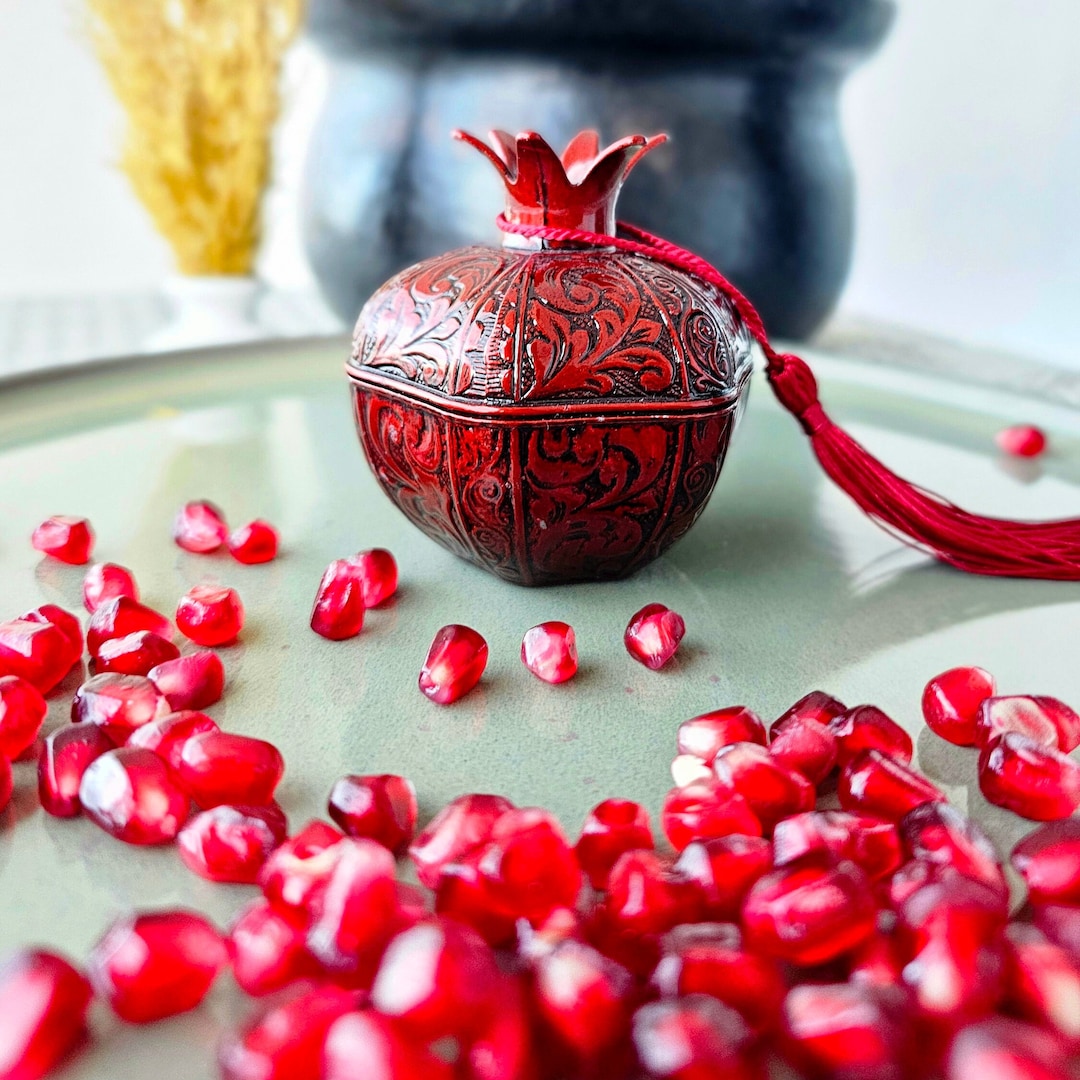 Personalized Elegant Burgundy Wedding Gift Box | Unique Pomegranate ...