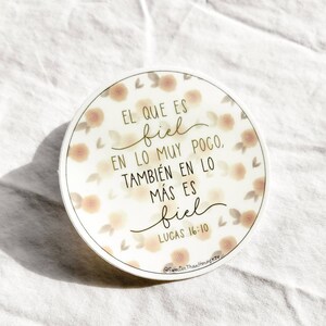 El Que Es Fiel Spanish Sticker / Spanish Bible Verse Sticker ...