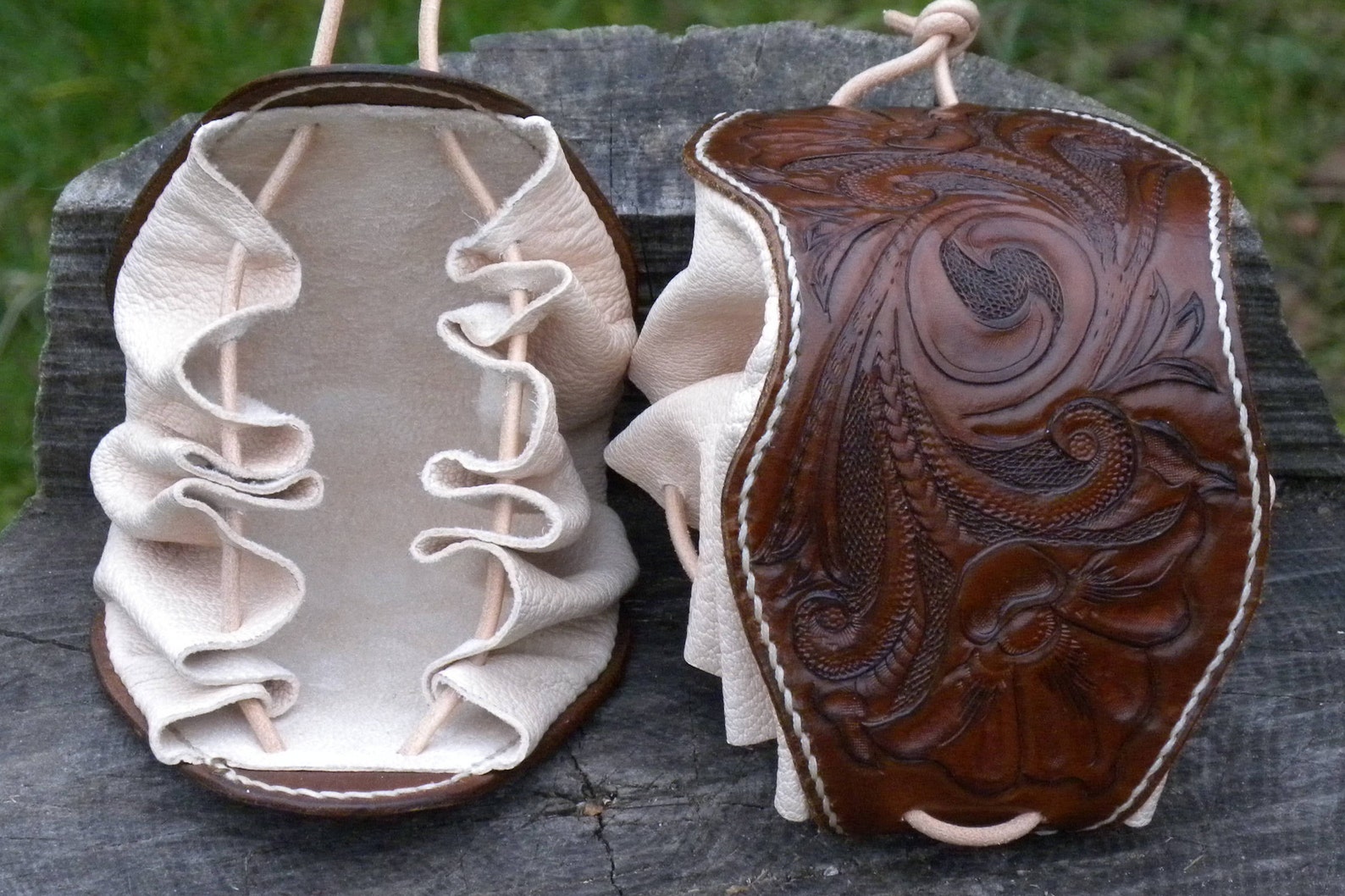 Traditional Hand Tooled Leather Coin Purse - Etsy