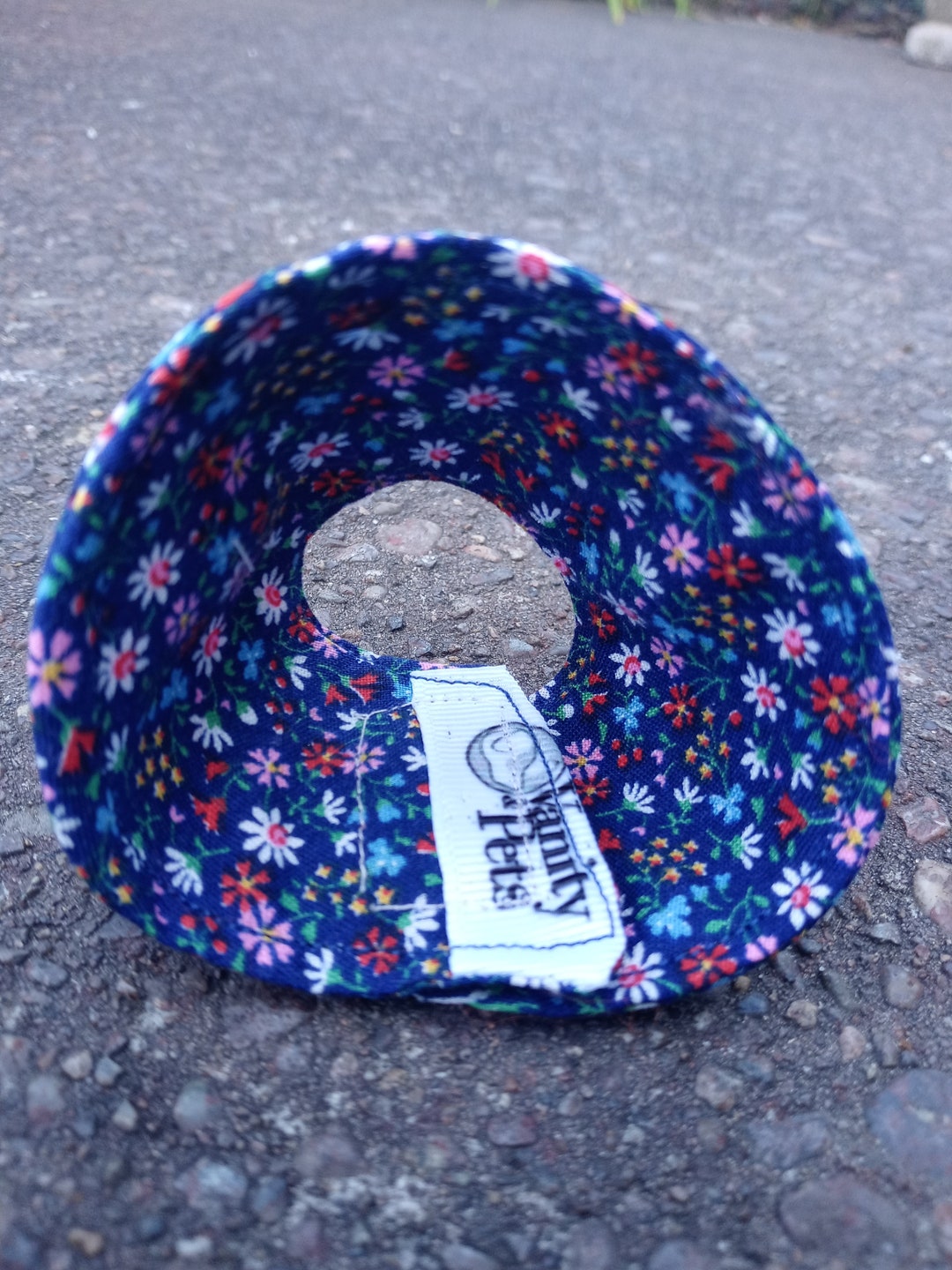 Anti Plucking Collar for Birds set of 3 Cones 4-5 Neck - Etsy