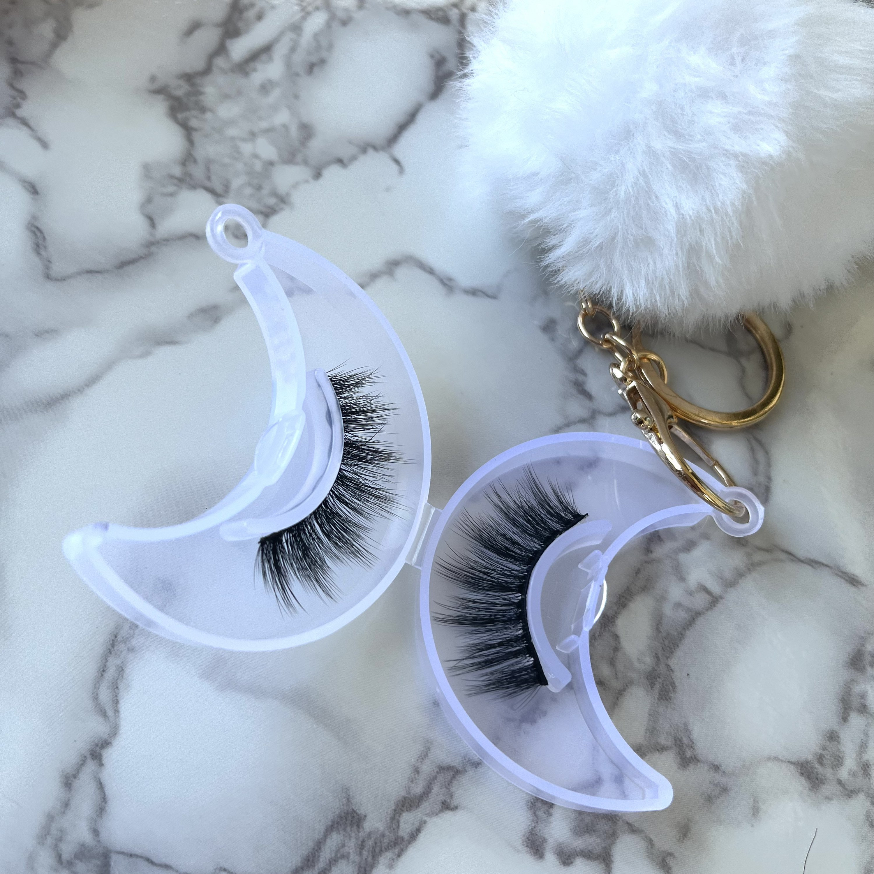 Moon Lash Case - With Lashes & Keychain - Etsy