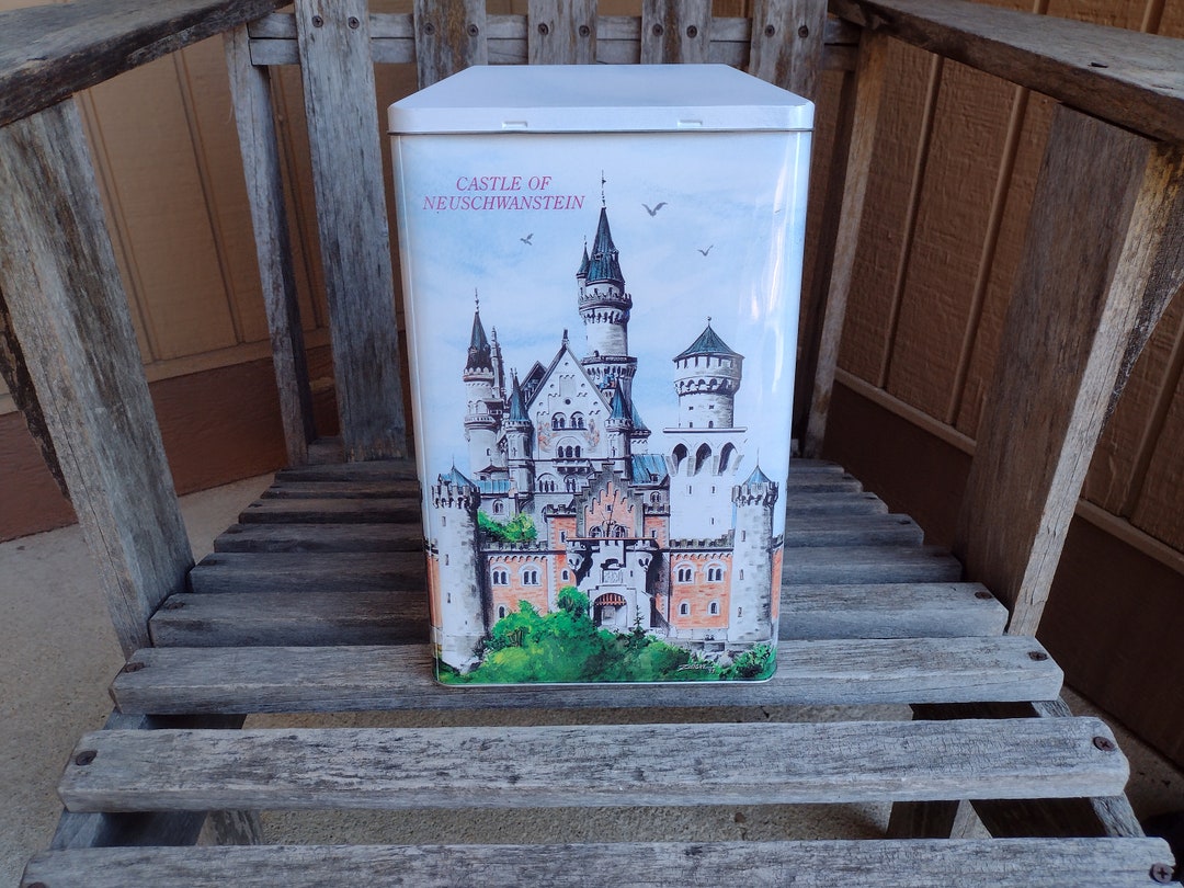 Vintage Castle of Neuschwanstein Tin Disney's Cinderella Castle ...