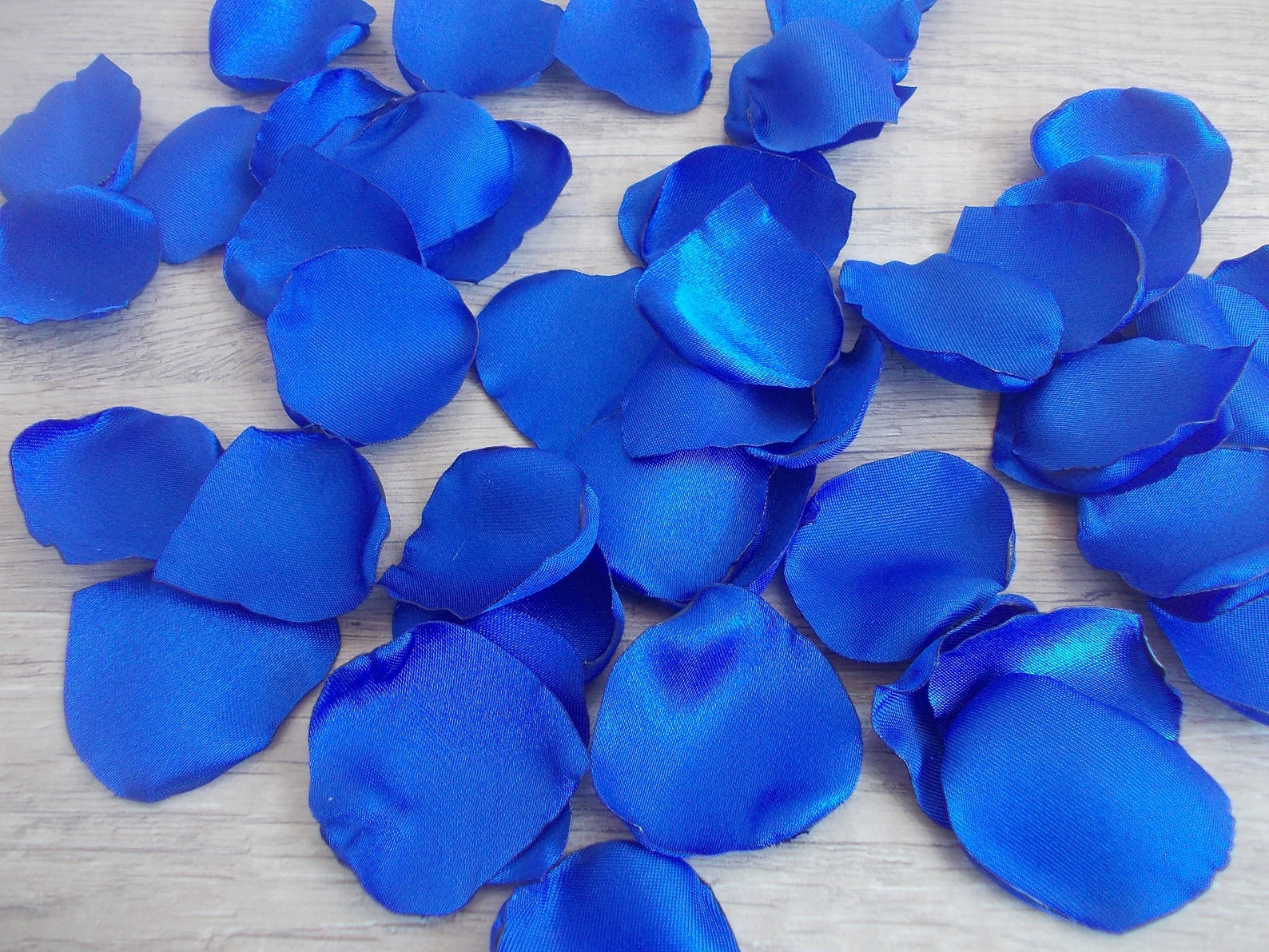 Royal Blue Satin Rose Petals Satin Wedding Petals Flower | Etsy