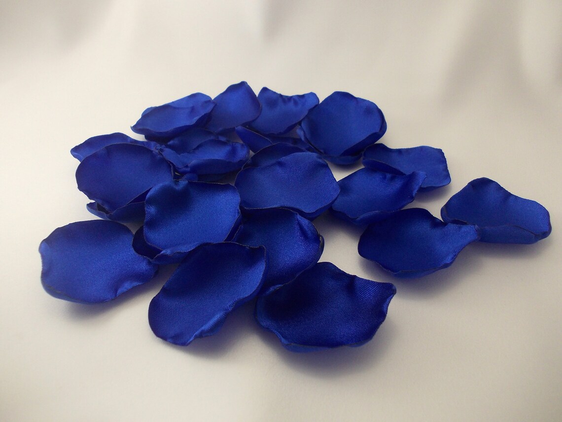 Royal Blue Satin Rose Petals Satin Wedding Petals Flower - Etsy
