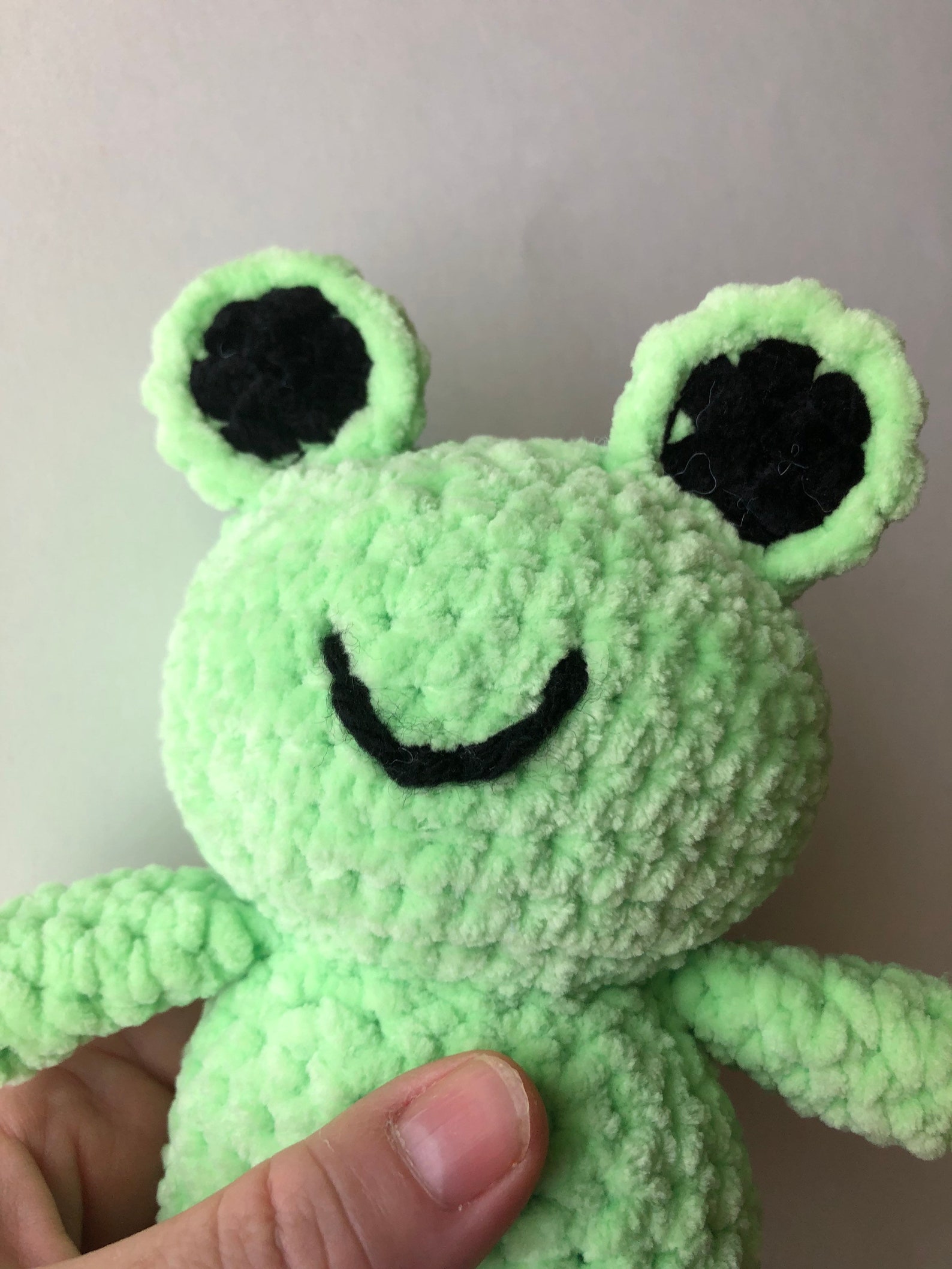 Frederick the Frog Crochet Pattern Crochet Pattern Only - Etsy