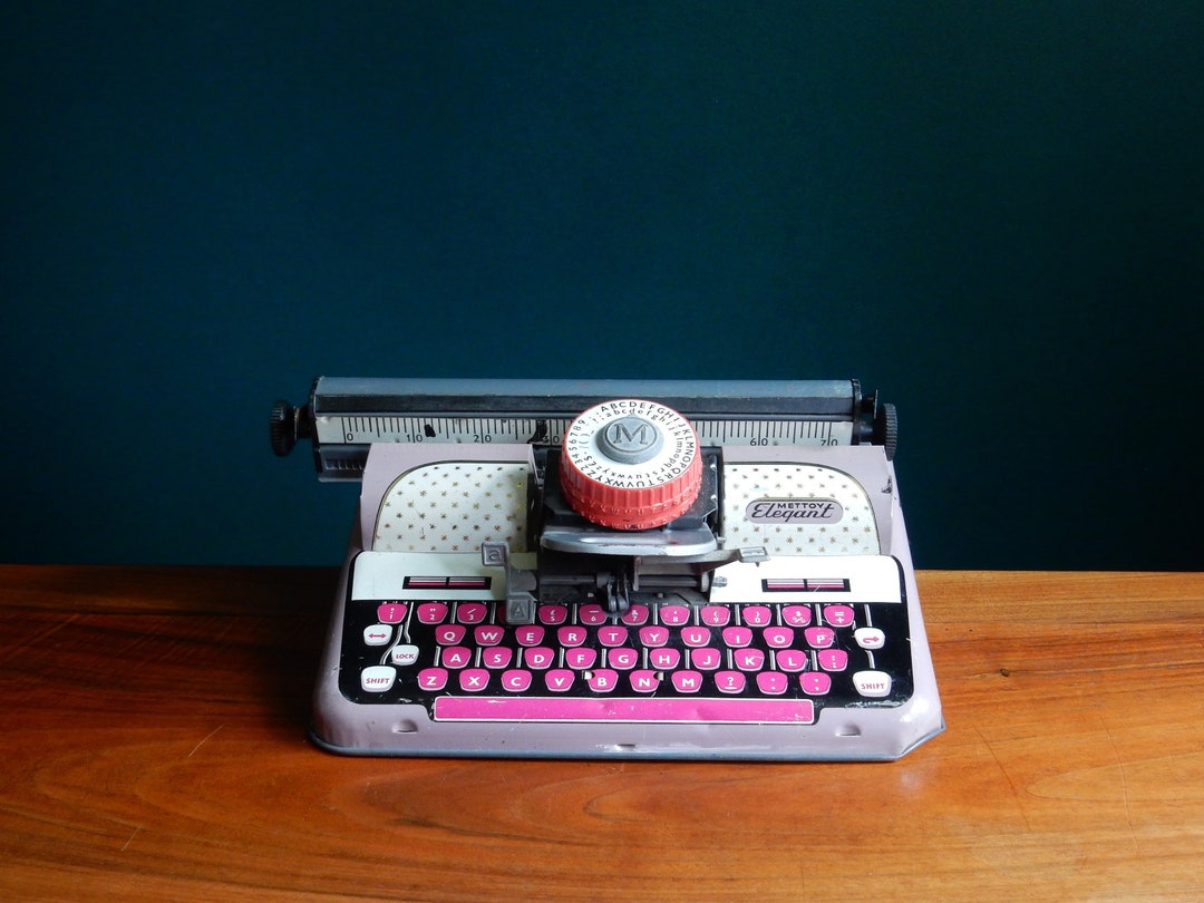 Mettoy Elegant Toy Typewriter / Vintage Great Britain 1950s - Etsy