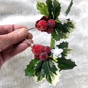 Holly Hair Pin,holly Leaves and Berries,variegated Holly Leaves,sugared ...