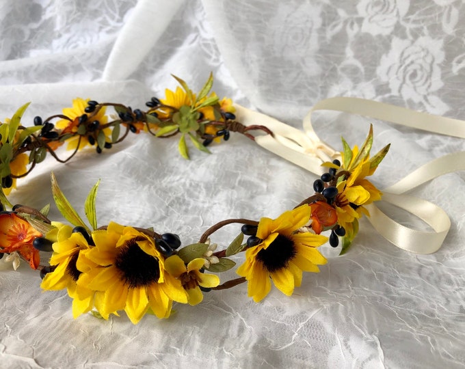 Holly Leaf Crown,winter Head Piece,holly Berries,bridal Wreath ...