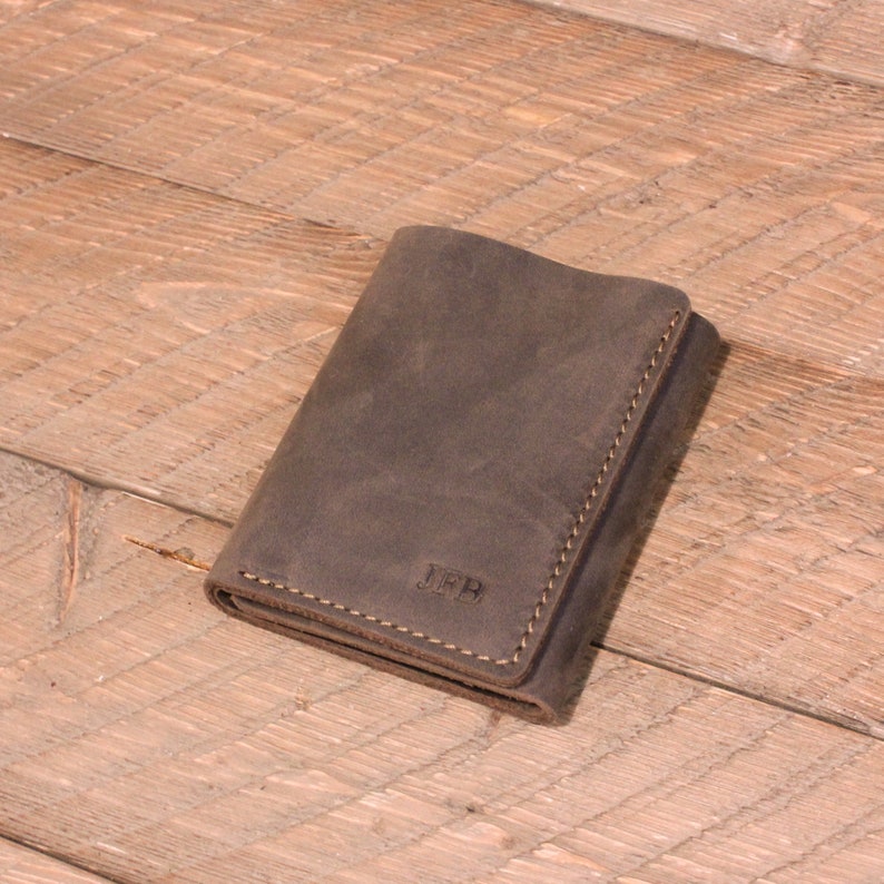 PERSONALIZED Trifold Rustic Leather Wallet Classic Billfold ID | Etsy