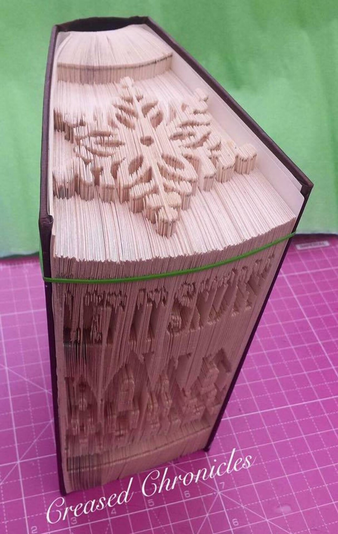 Double Fold Let It Snow Book Folding Pattern - Etsy
