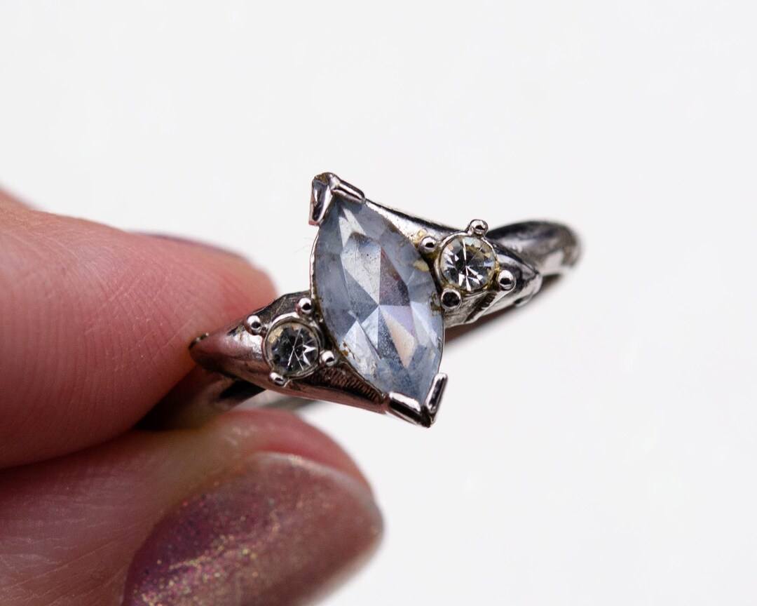 Vintage AVON Solitaire Marquise Ring Three Stone Ring Silver Adjustable ...